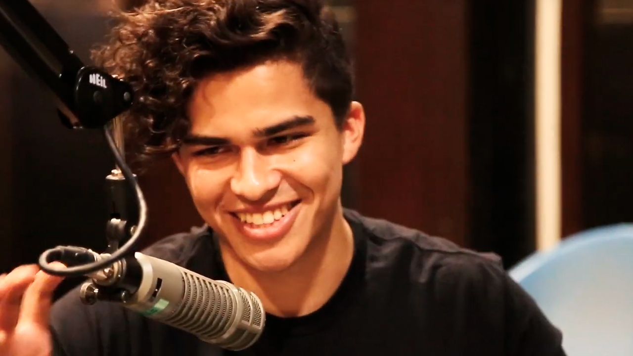 Alex Aiono Live in Manila - Neon Oven Media Co.